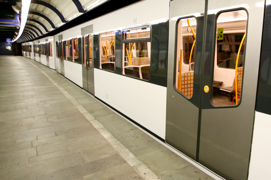 Siemens Metro Oslo - Studio F. A. Porsche | Premium Design Services